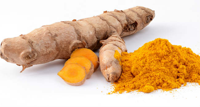 Curcuma fresca: utilizzi e ricette della radice fresca - Vegolosi.it Curcuma fresca: utilizzi e ricette della radice fresca - Vegolosi.it